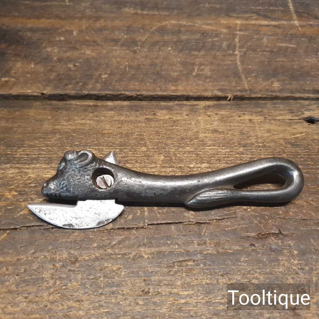 Vintage Cast Steel Bully Beef Tin Can Opener – Good Condition | Tooltique