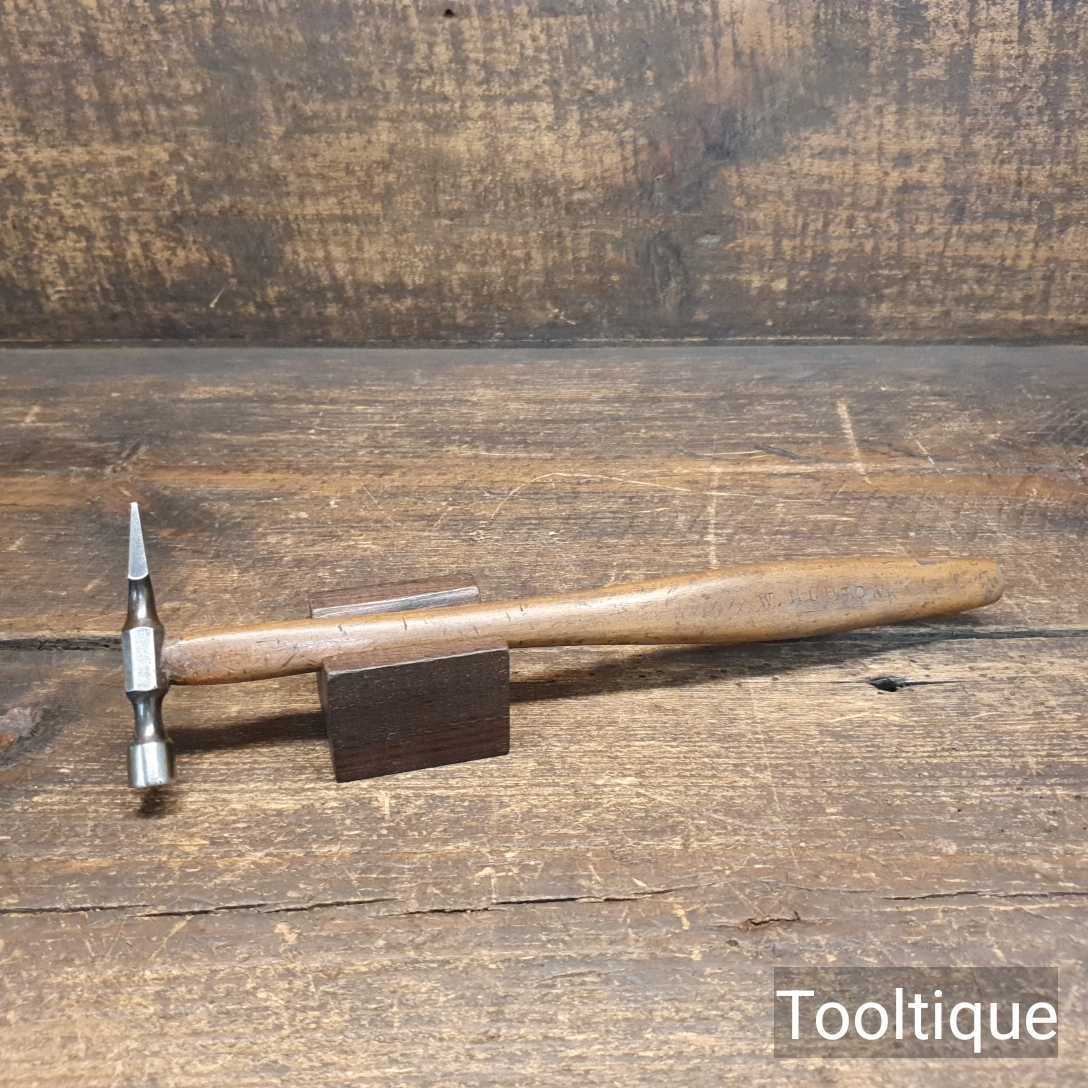 Vintage Hammers - Tooltique