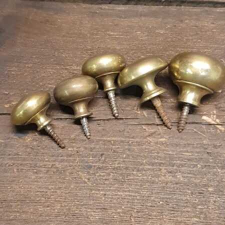 Bundle Of 5 Brass Cupboard Door Knobs | Tooltique