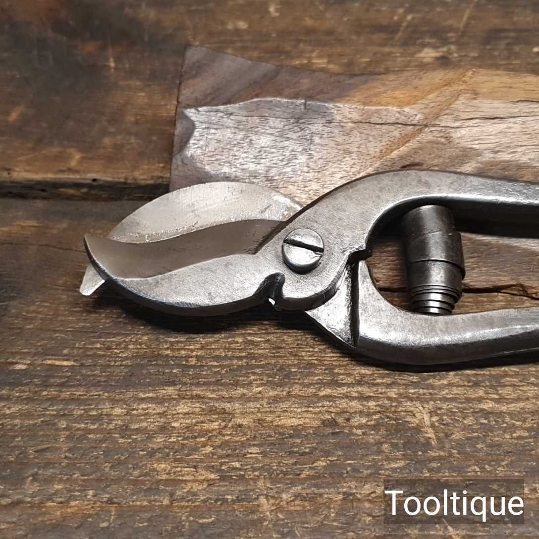 Vintage Gardeners Parrot Beak Secateurs – Fully Refurbished & Sharpened ...