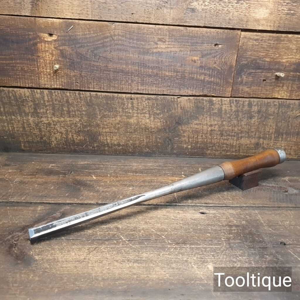 Vintage Shipwrights Socketed Corner Bruzz Chisel – Fully Refurbished ...