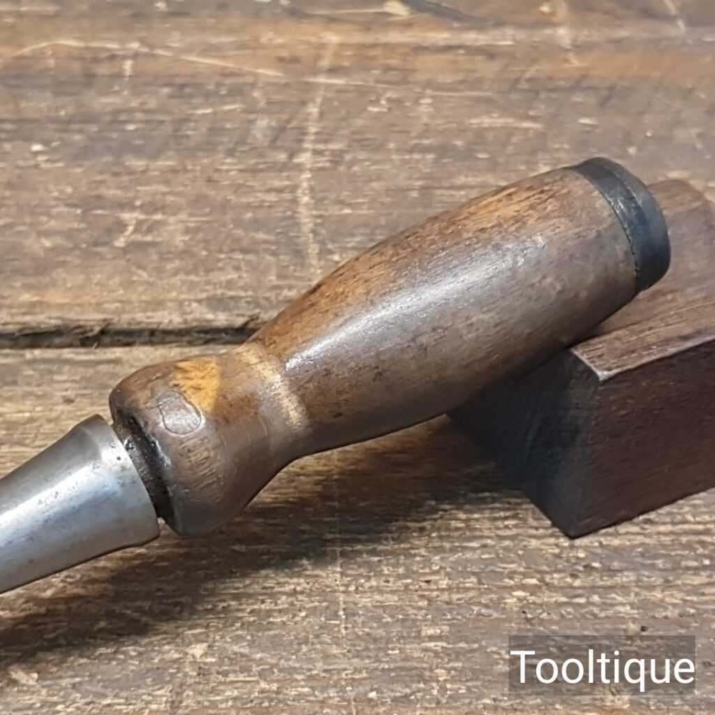 Vintage ¼” Bevel Edge Socket Chisel – Refurbished Ready For Use | Tooltique
