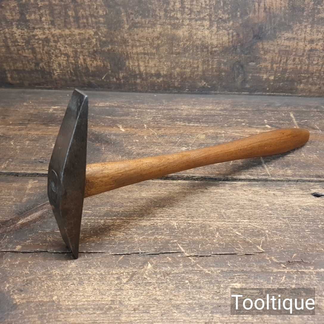 Vintage Hammers - Tooltique