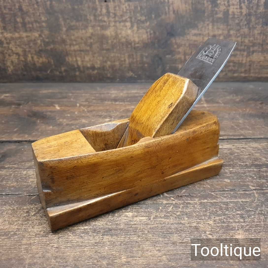 Antique Wooden Woodworking Planes - Tooltique