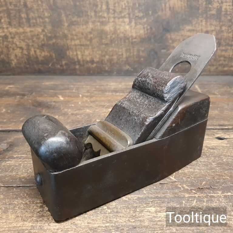 Antique Woodworking Planes - Tooltique