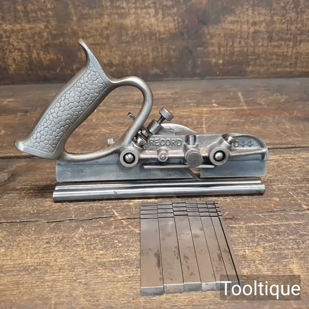 Vintage Record No: 044 Plough Plane Complete – Good Condition | Tooltique