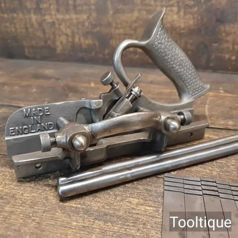 Vintage Record No: 044 Plough Plane Complete – Good Condition | Tooltique