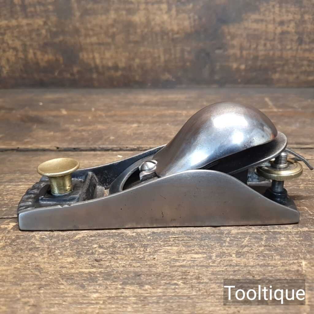 Antique Union Knuckle Cap Adjustable Throat Block Plane – Fully ...