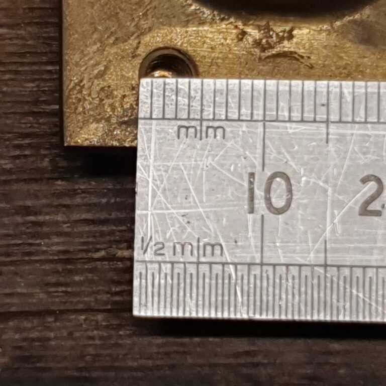 Set of 12 Dryad Simplan Flush Sash Lifts | Tooltique