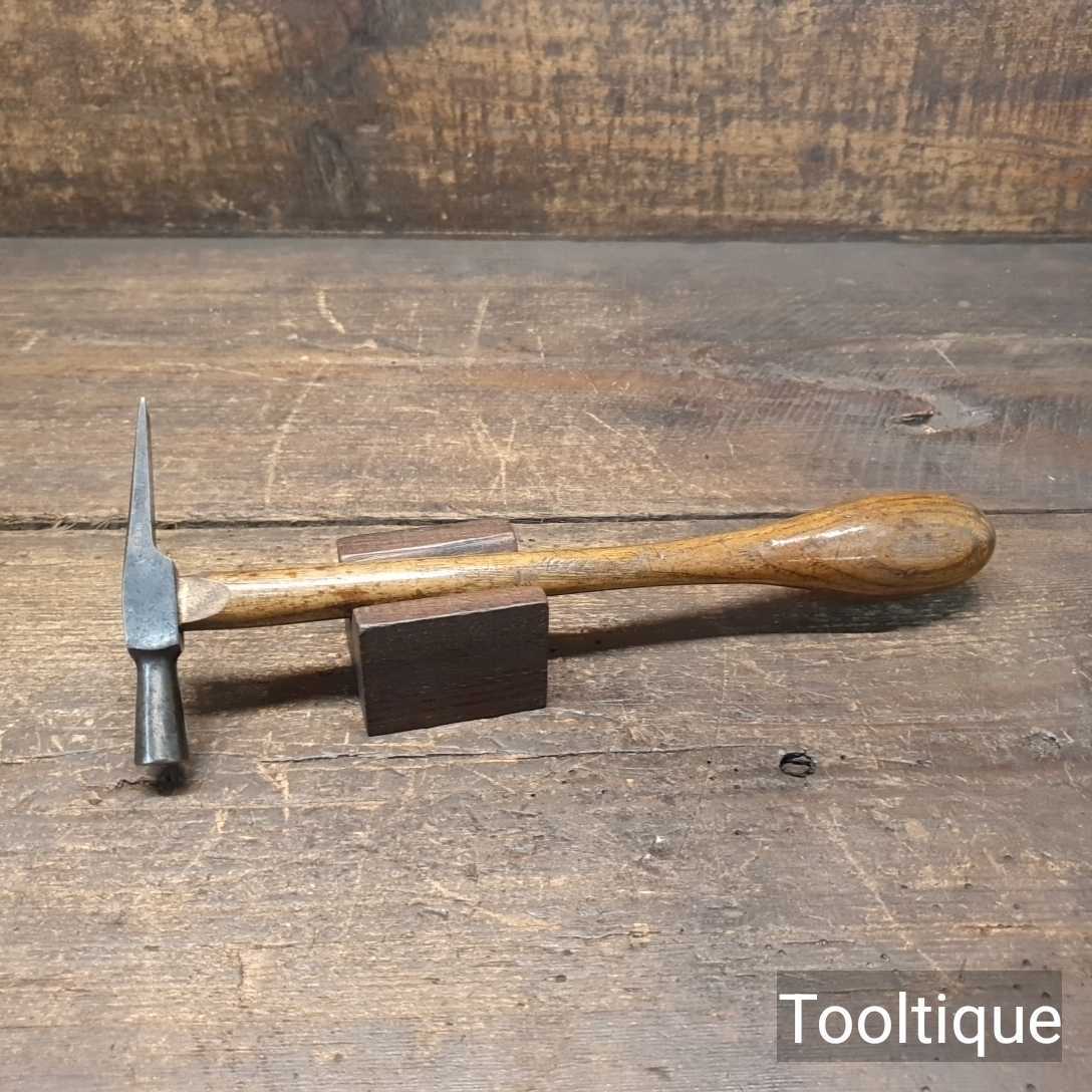 Vintage Hammers - Tooltique