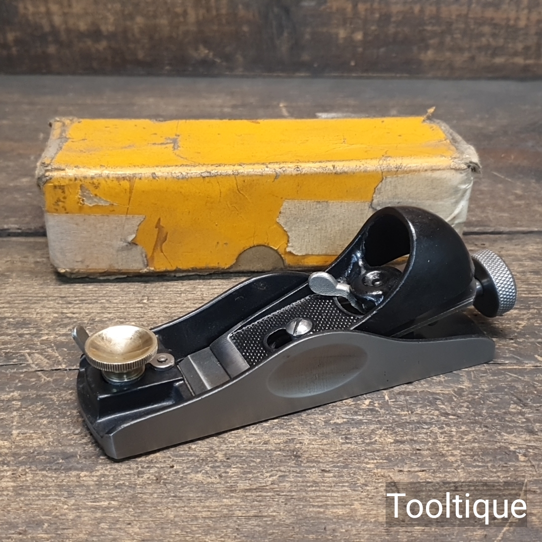 Vintage Stanley Planes - Tooltique