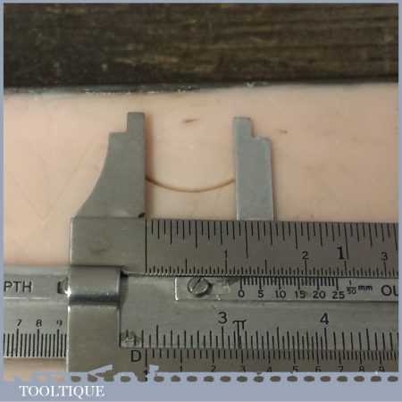 Vintage Henry Taylor Acorn 7/16” Straight Wood Carving Gouge Chisel ...