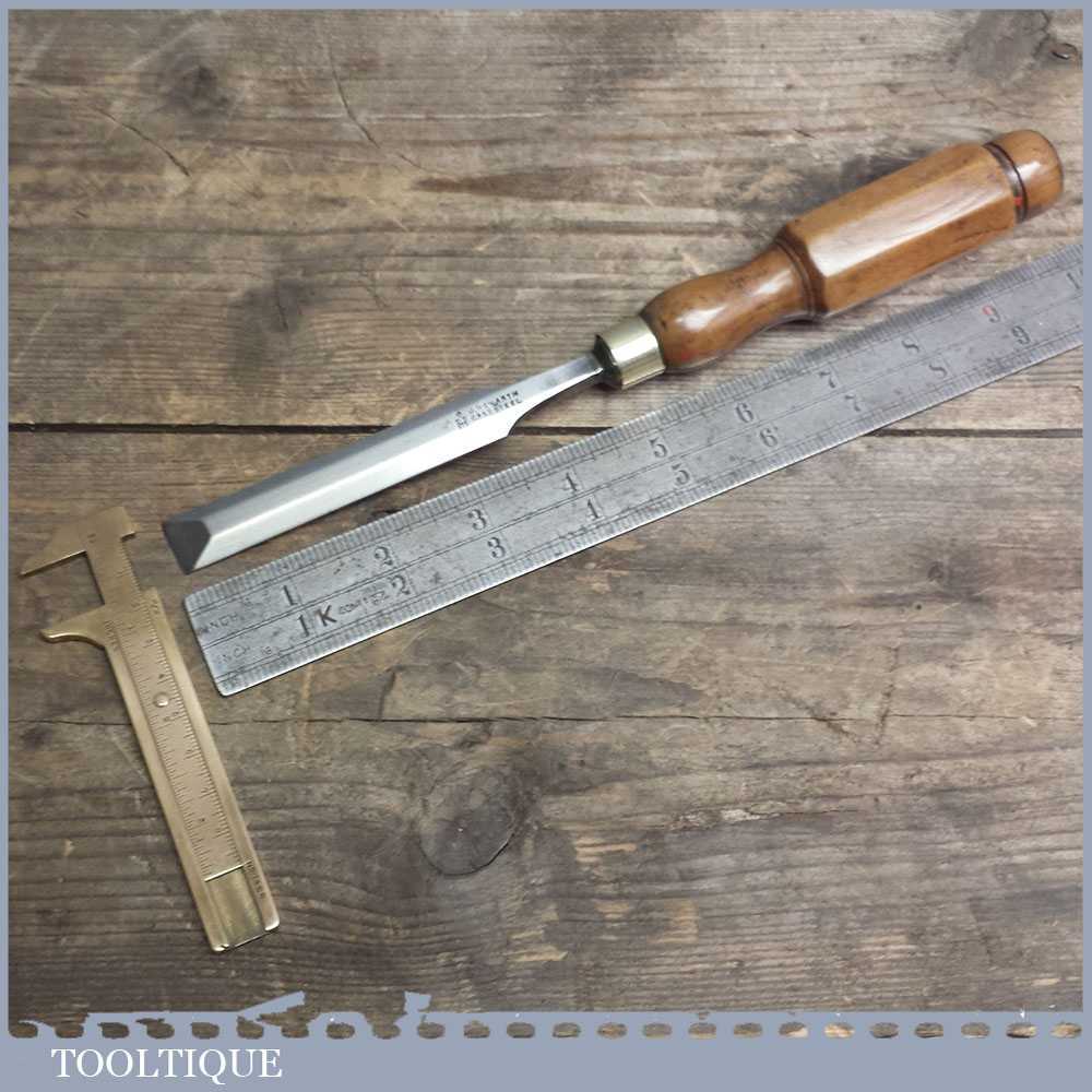 Vintage 5/8” Wide Forged Steel Bevel Edge Chisel By J Howarth | Tooltique