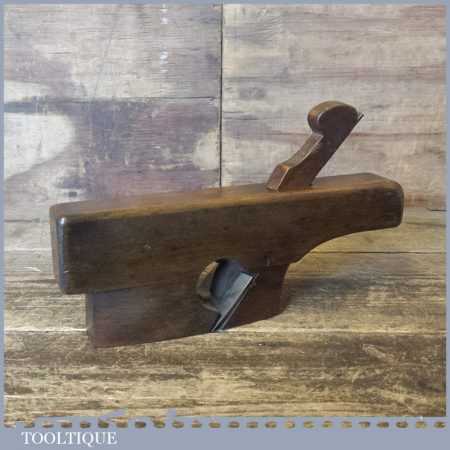 Antique Coachmakers Skew Mouthed Handled Beech Rounding Plane | Tooltique
