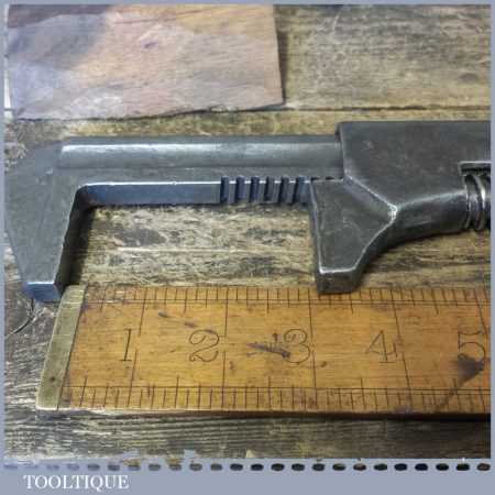 Vintage Snail Brand Adjustable Spanner Wrench – Good Condition | Tooltique