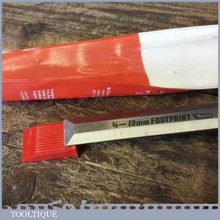 Vintage Footprint Carpenter’s 3/4” Bevel Edge Chisel – Socketed Plastic ...