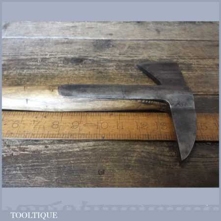 Vintage W Gilpin Strapped Fireman’s Axe – Broad Arrow 1957 | Tooltique