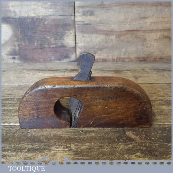 Antique Carpenter’s Beechwood Rounding Plane – Good Condition | Tooltique
