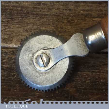Vintage Leatherworking Ridgley Stitch Pricking Wheel Beechwood Handle ...