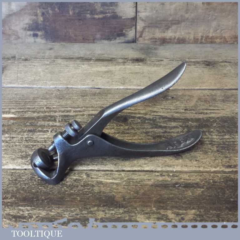 Antique Chas Morrill USA Apex Saw Set – Good Condition Ready To Use ...