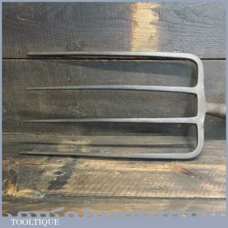 Vintage A & F Parkes & Co Garden Fork With ‘Y’ Shaped Elm Handle ...