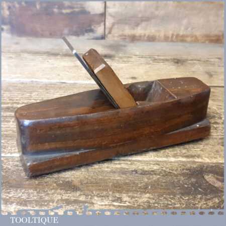 Antique Coachmaker’s Beechwood Hollowing Plane – Good Condition | Tooltique