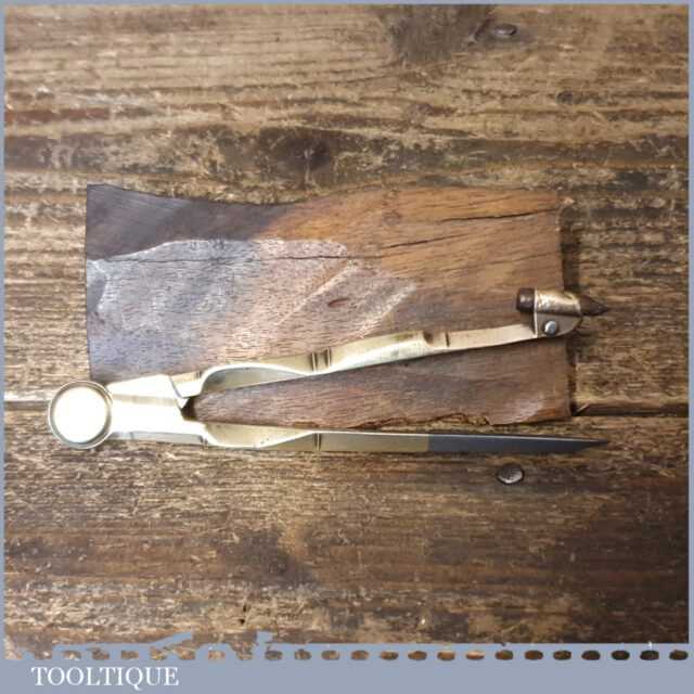 Antique Brass Compass With Small Pencil Holder – Good Condition | Tooltique