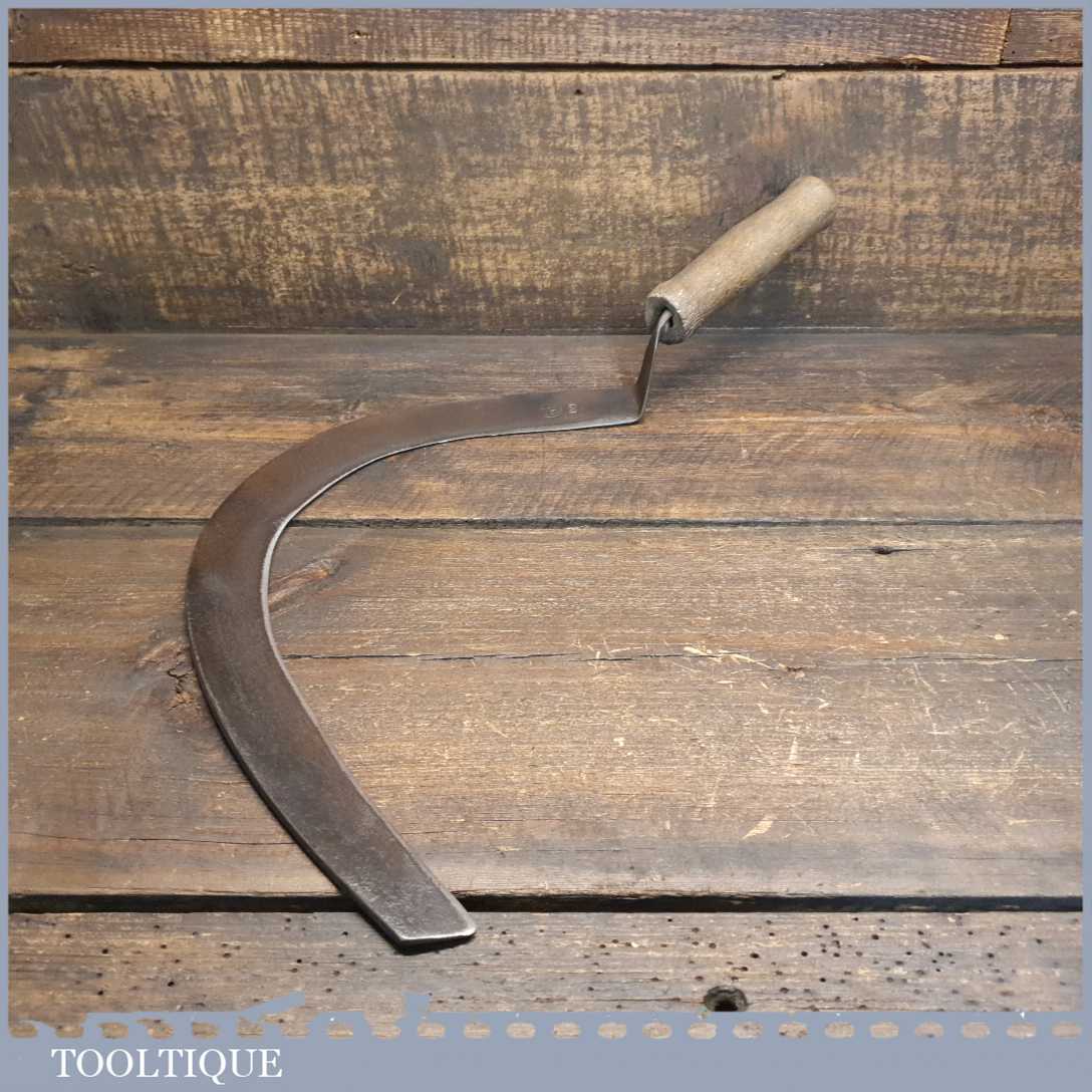 Vintage Reap Hook Or Sickle With Cranked Handle – Ready For Use | Tooltique