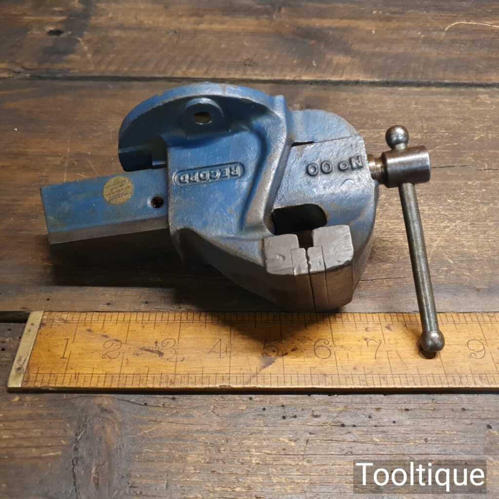 Vintage Record No: 00 Engineer’s Cast Steel Bench Vice 2 ½” Jaws – Good ...