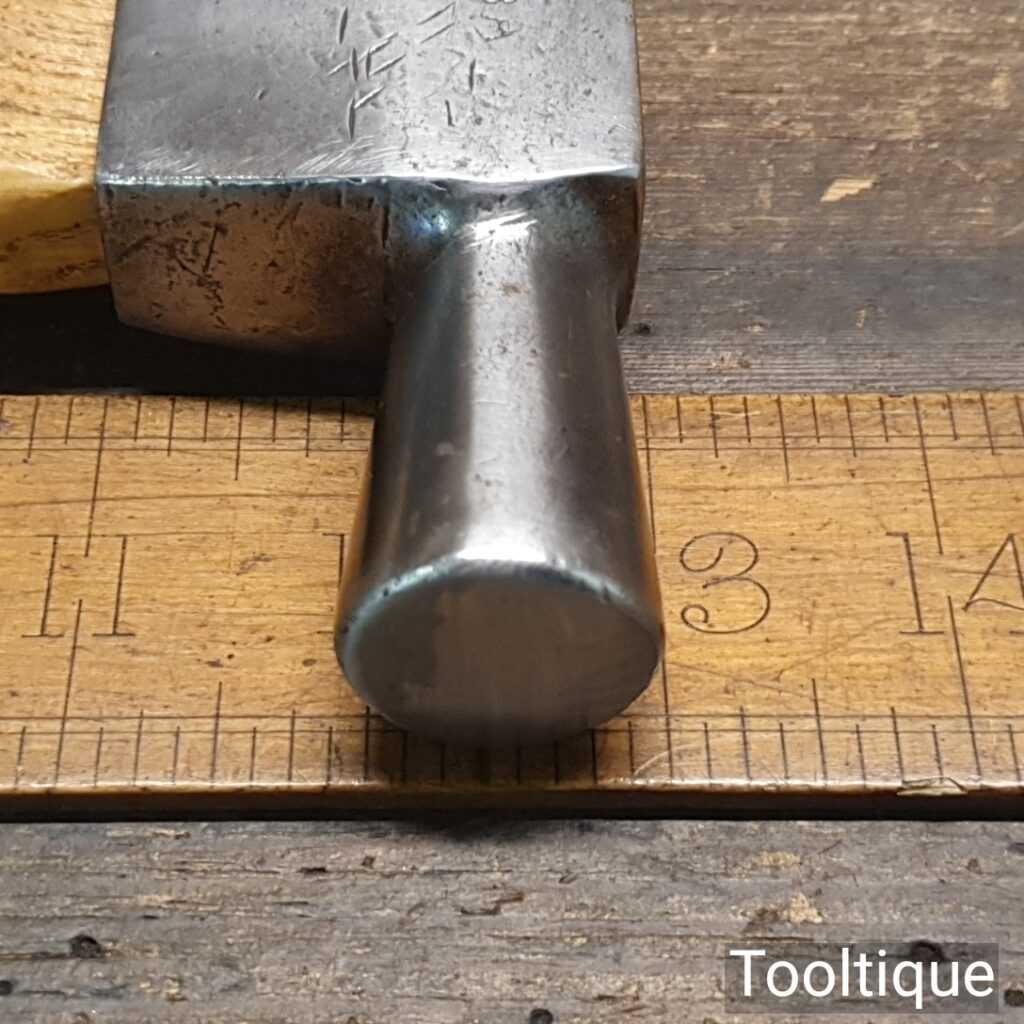 Vintage W. Gilpin No: 2 Carpenter’s Cast Steel Claw Hammer – Good ...