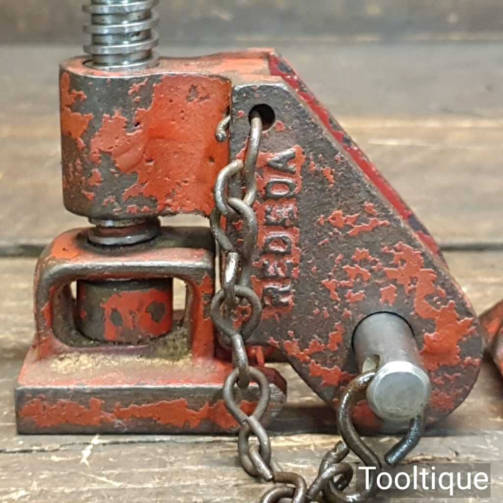 Vintage Pair Of Rededa Sash Clamp Heads – Good Condition | Tooltique