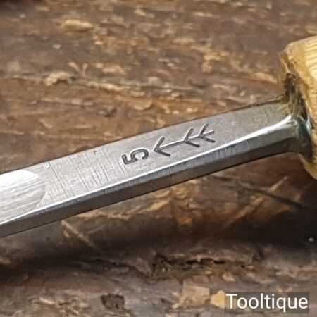 Vintage Swiss Made 7/16” Woodcarving Fishtail Gouge Chisel – Sharpened ...