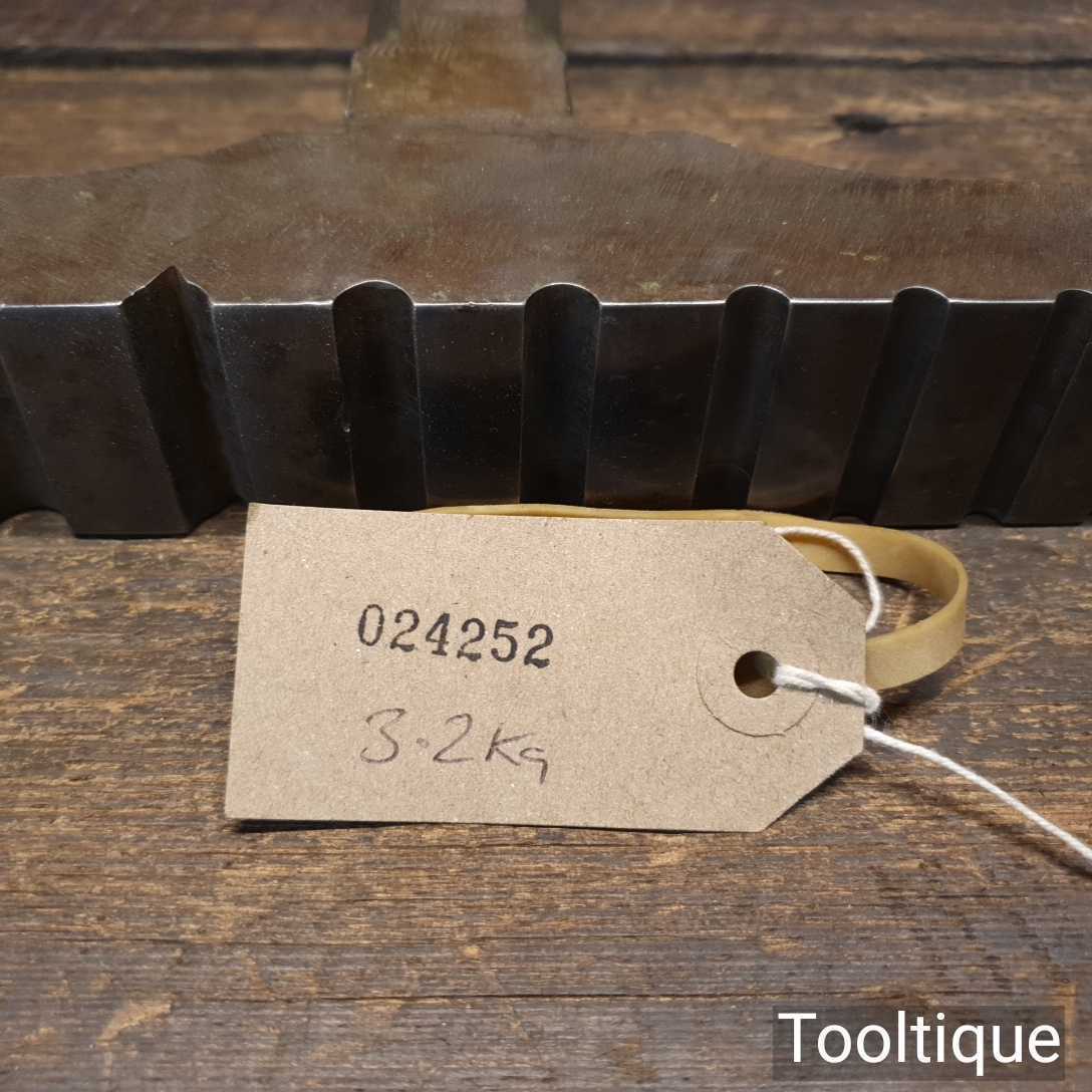 Vintage Tinsmith’s Creasing Or Grooving Stake – Good Condition | Tooltique