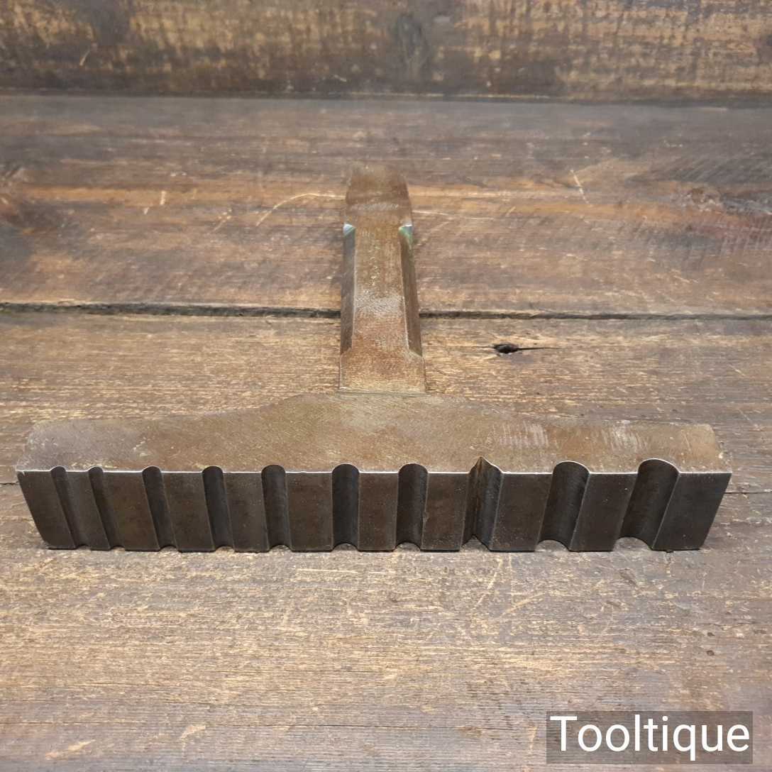 Vintage Tinsmith’s Creasing Or Grooving Stake – Good Condition | Tooltique