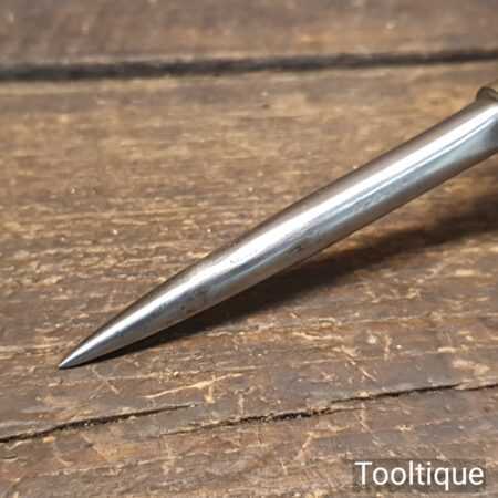 Vintage 8” Sailmakers Awl Boxwood Handle – Good Condition | Tooltique