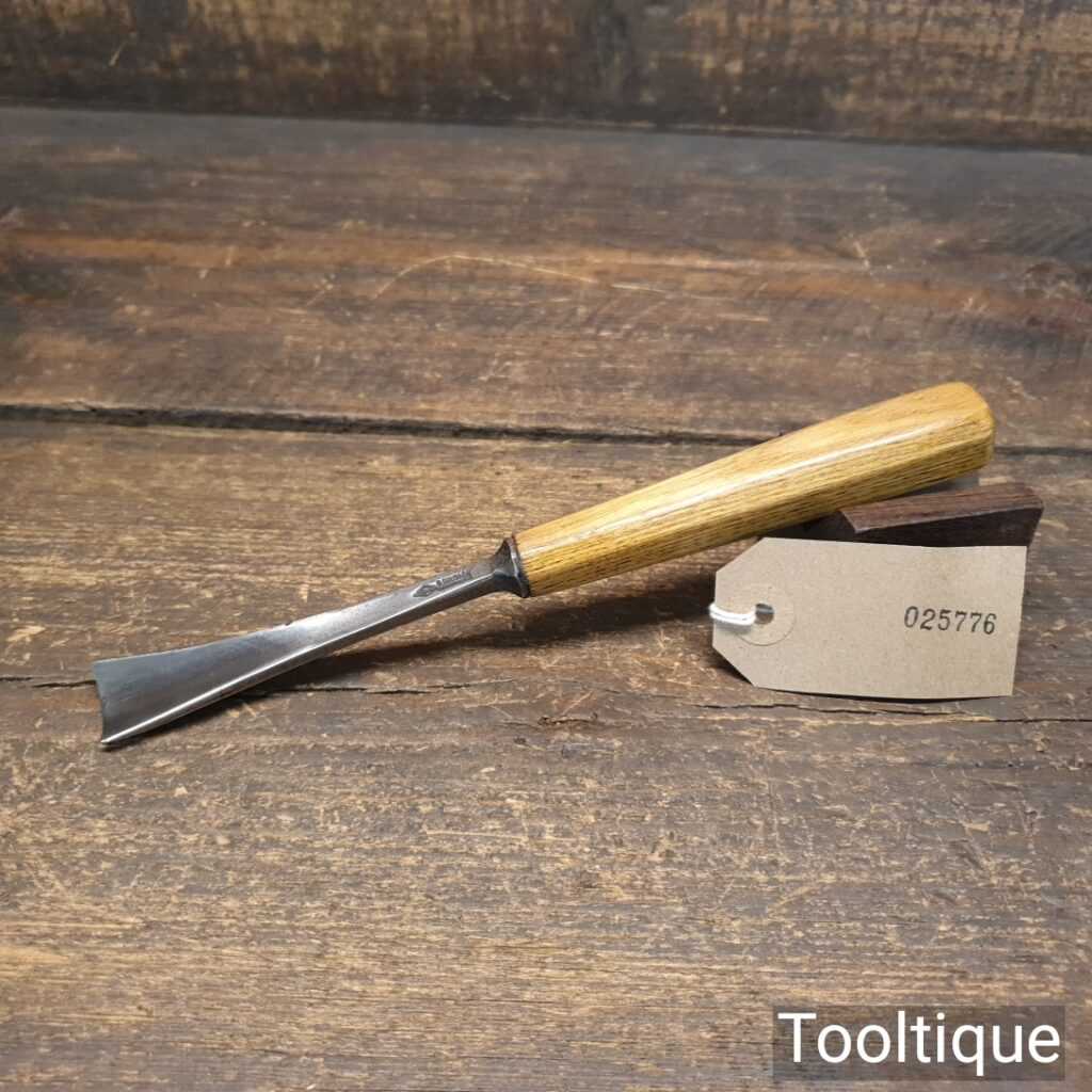 Vintage Hildick Sheffield 7/8” Woodcarving Fishtail Gouge Chisel ...