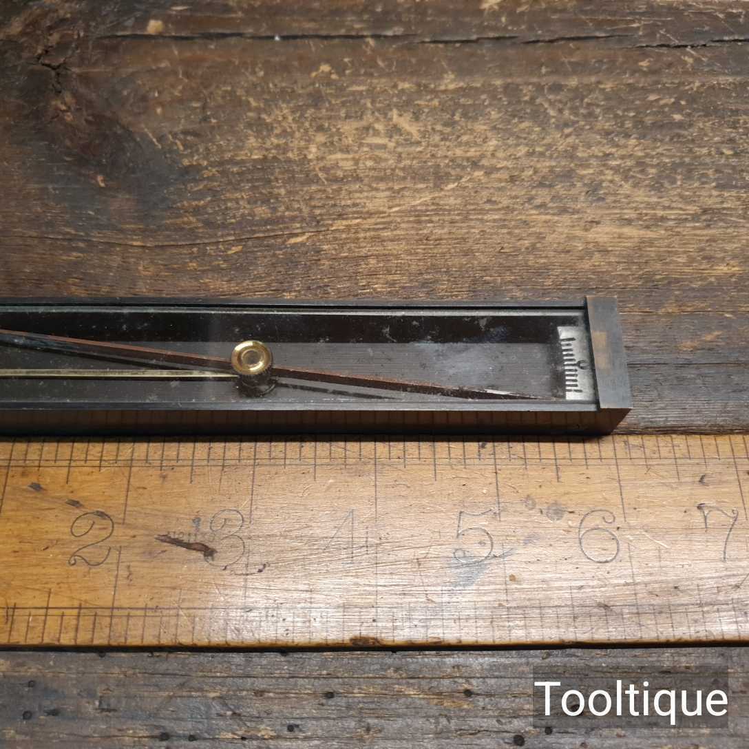 The Trough Compass Used For Marking The Magnetic North Line | Tooltique