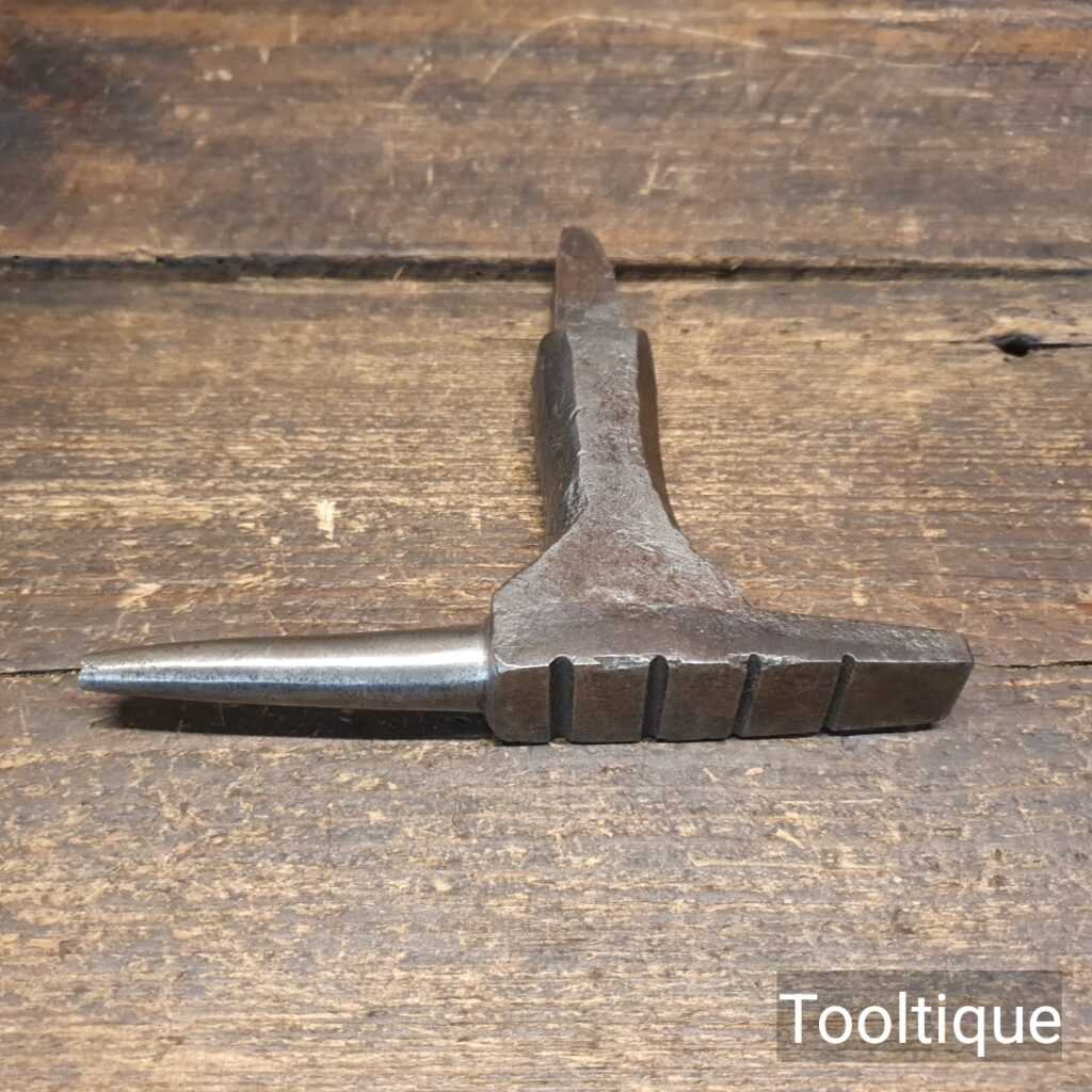 Vintage Blacksmiths Creasing Anvil Stake With Horn – Good Condition ...