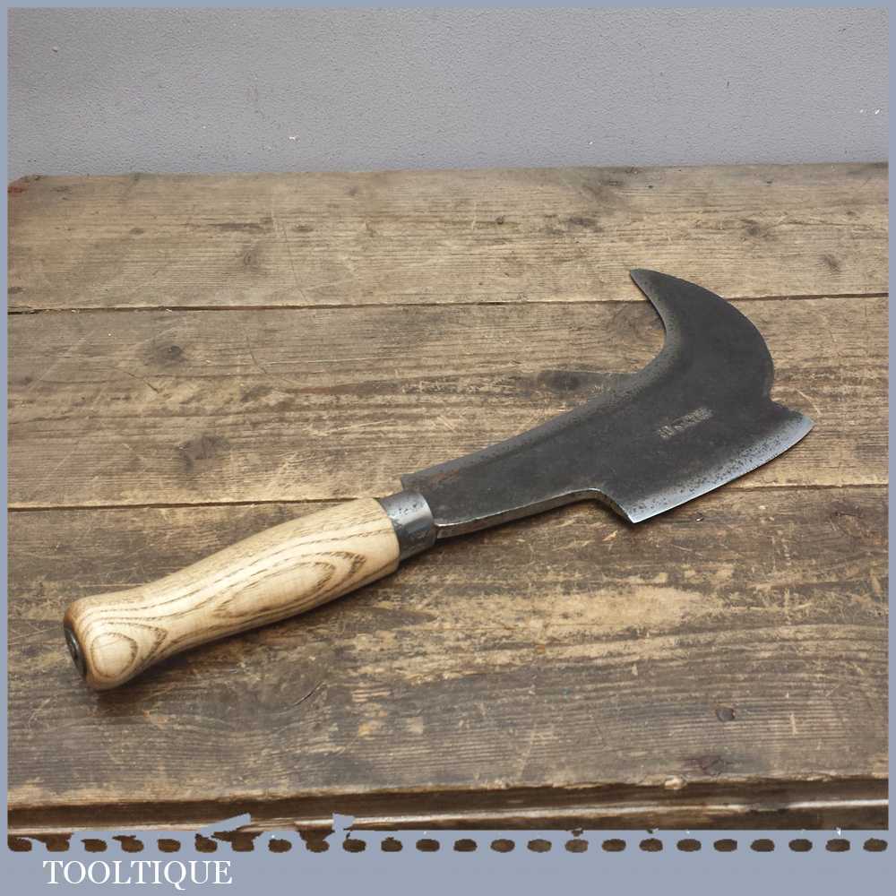 Vintage Brades Double Edged Bill Hook – Good Condition | Tooltique