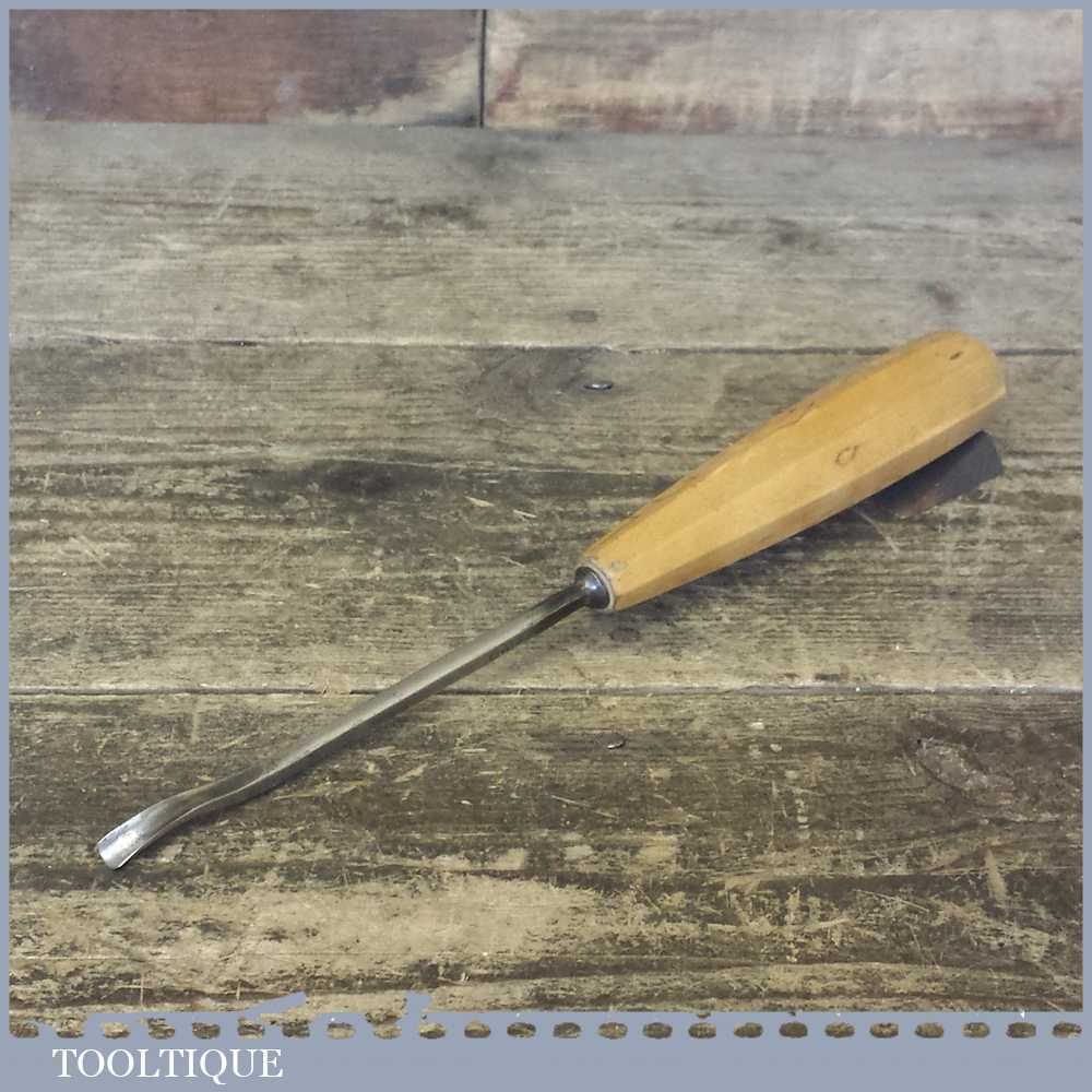 Vintage 1/4” Henry Taylor (Acorn) Bent Back Gouge Carving Chisel No: 38 – Sharpened | Tooltique