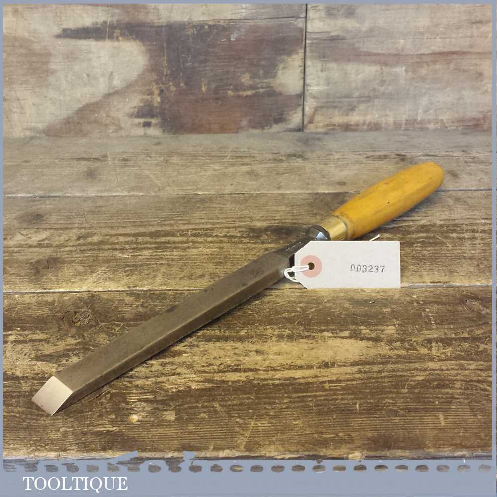 Vintage Heavy Duty ¾” Firmer Chisel by A Mathieson of Glasgow | Tooltique