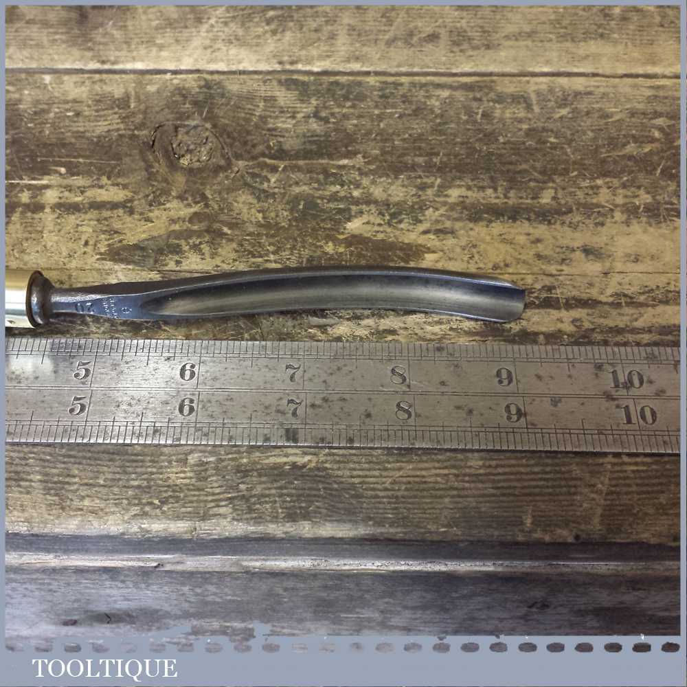 Vintage Henry Taylor (Acorn) 7/16” Curved Woodcarving Gouge Chisel ...