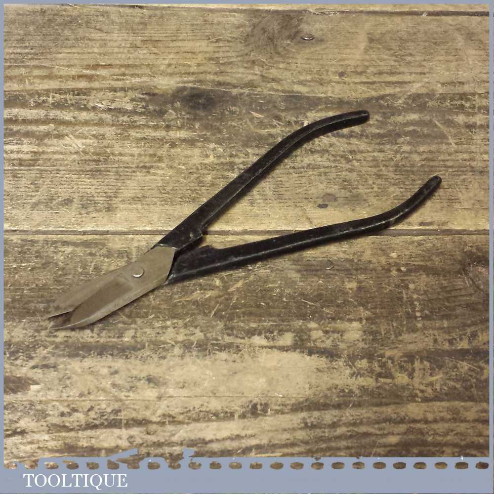 Small Pair Of Engineering Tin Snips / Shears Measuring 7” Long | Tooltique