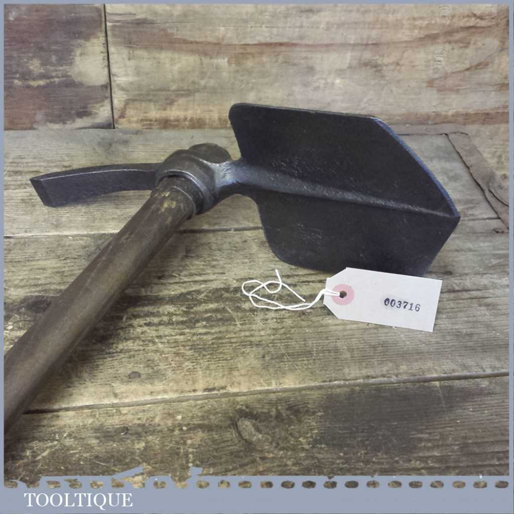 Vintage WW2 Trenching Tool Made By Perks MOD Stamp 1941 – Military ...
