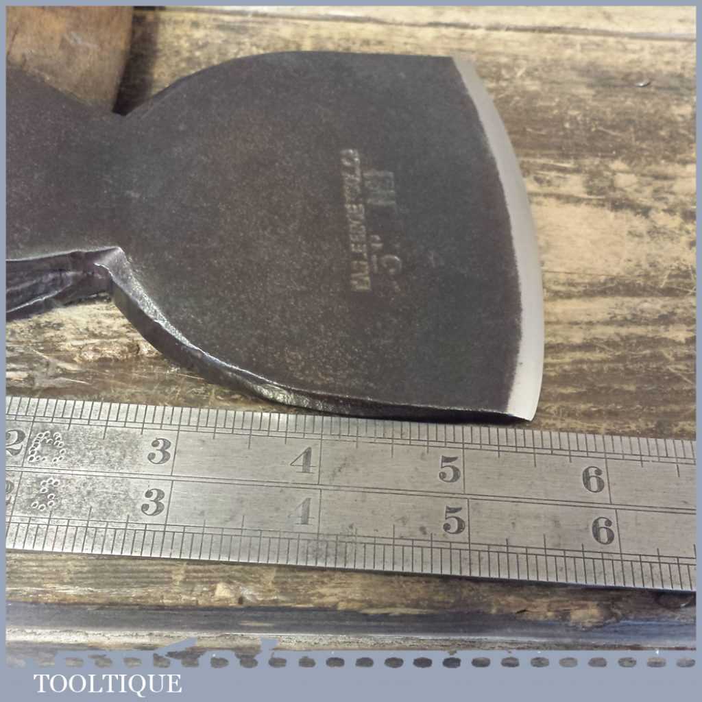 Vintage Hand Axe By The Eagle Edge Tool Co – Good Condition | Tooltique