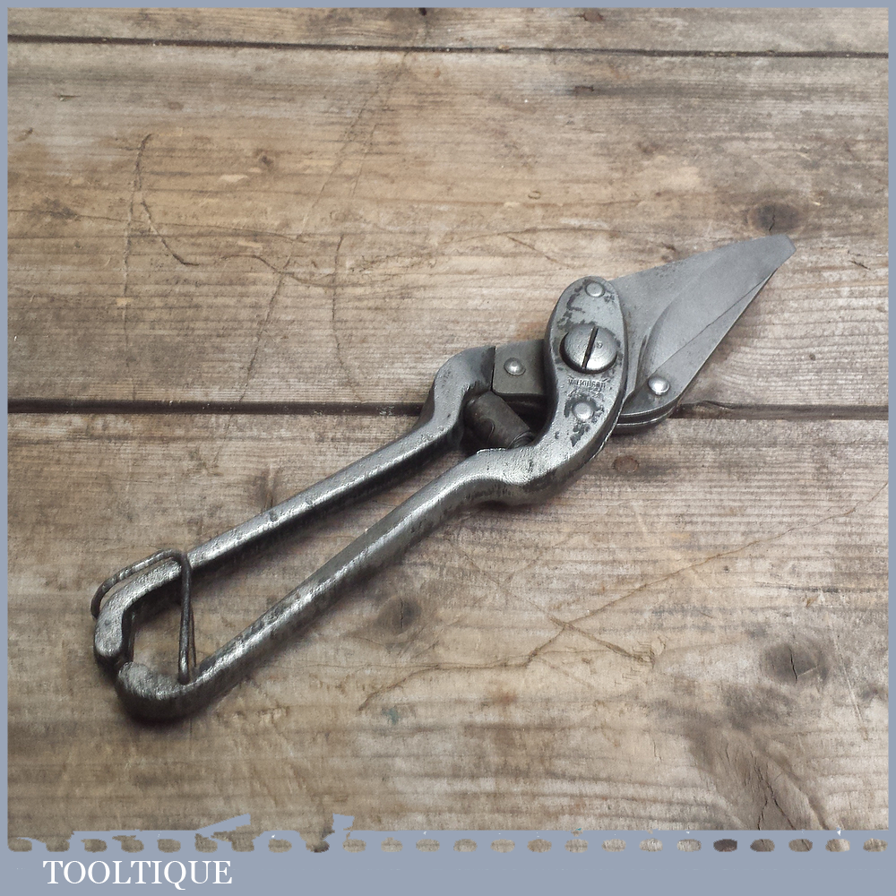 Vintage Gardening Secateurs – Old Parrot Beak Pruning Shears | Tooltique