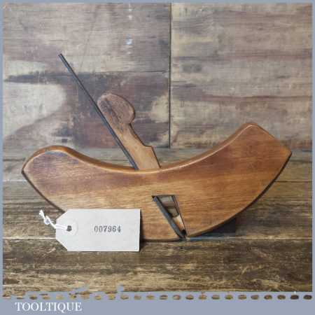Unusual Vintage Coachmakers Beech Compass Round Moulding Plane | Tooltique