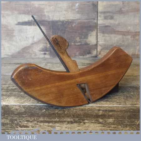 Unusual Vintage Coachmakers Beech Compass Round Moulding Plane | Tooltique