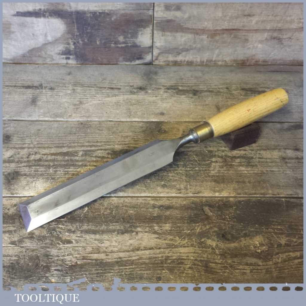 Superb Vintage 2” Toga Pattern Makers Bevel Edged Paring Chisel | Tooltique