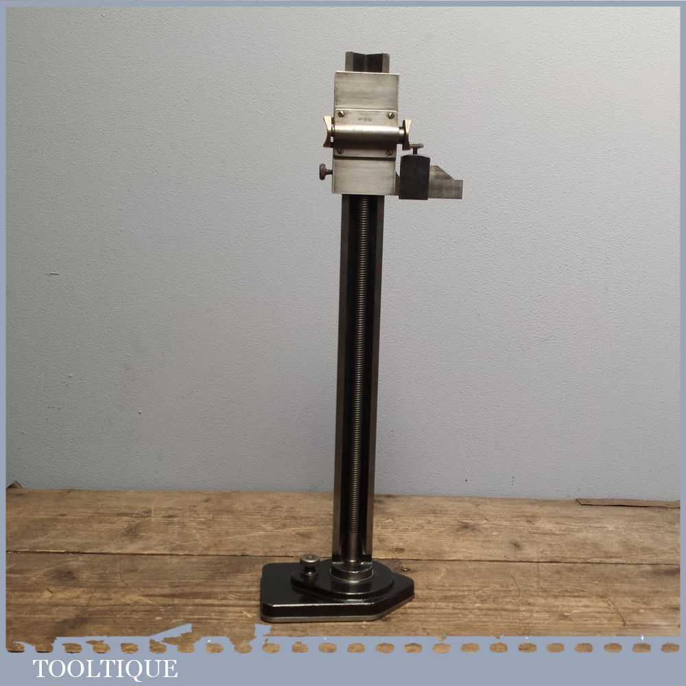 Vintage Chesterman No. 369 Engineers 14" Vernier Height Gauge | Tooltique